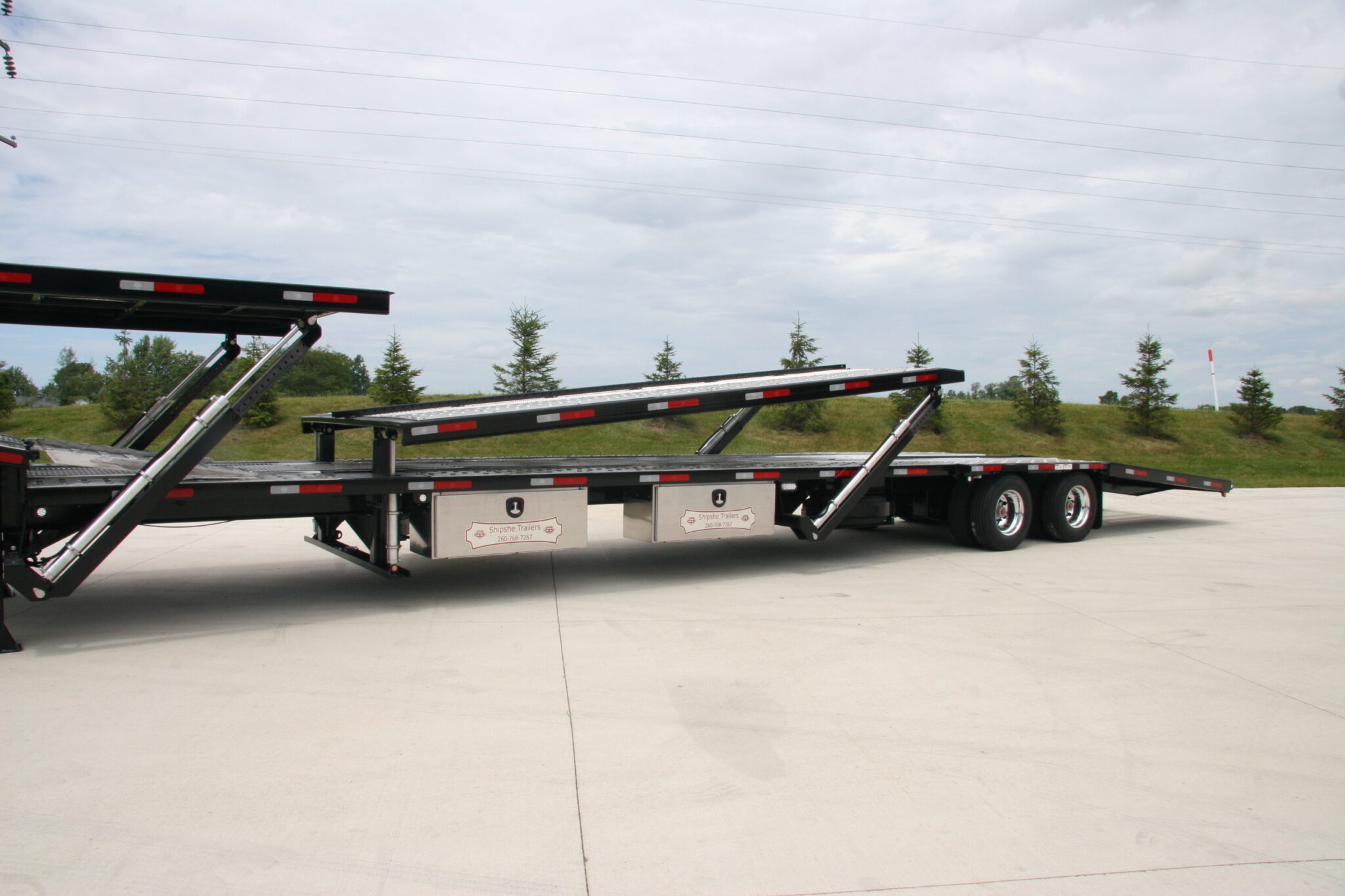 53 AIR RIDE STEP DECK WITH 2 CAR LIFTS TRAILER - Shipshe Trailers